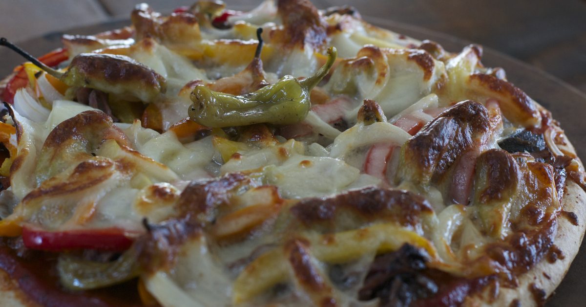 Italian Beef and Pepper Pizza - What the Forks for Dinner?